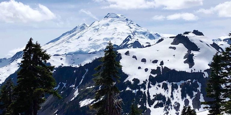Mt Baker in 2020 – Redline Guiding